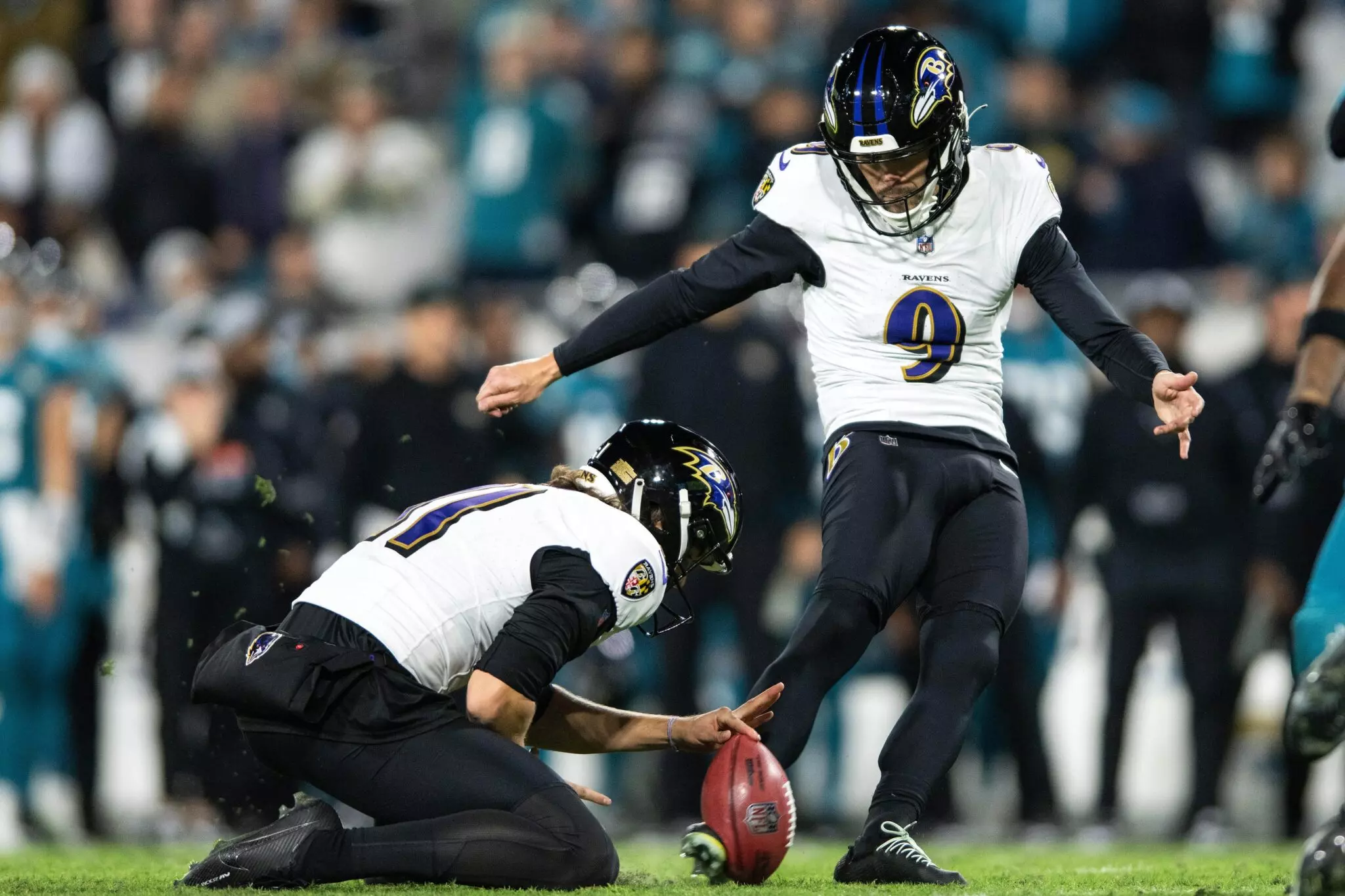 The Wisdom Of Drafting Fantasy Defenses and Kickers - LWOSports